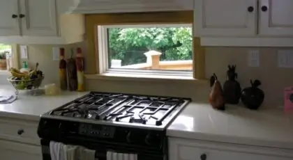 Stove Under Window – Placement Ideas & Detailed Pros & Cons